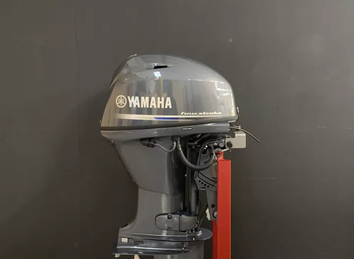 Yamaha 30 HP EFI - Water Sports House